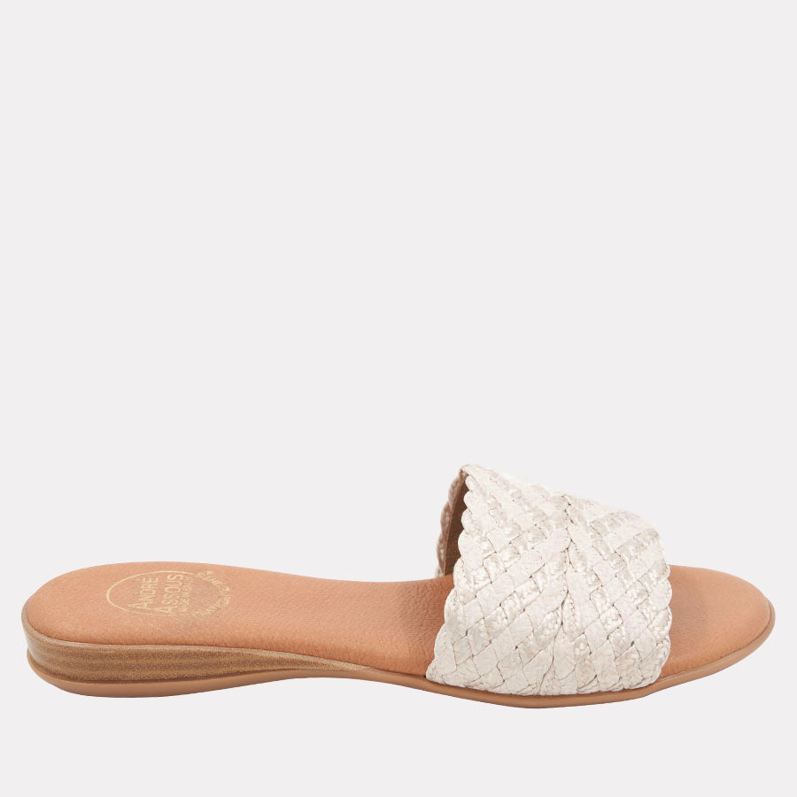 Nahala A Featherweights™ Sandal | Andre Assous